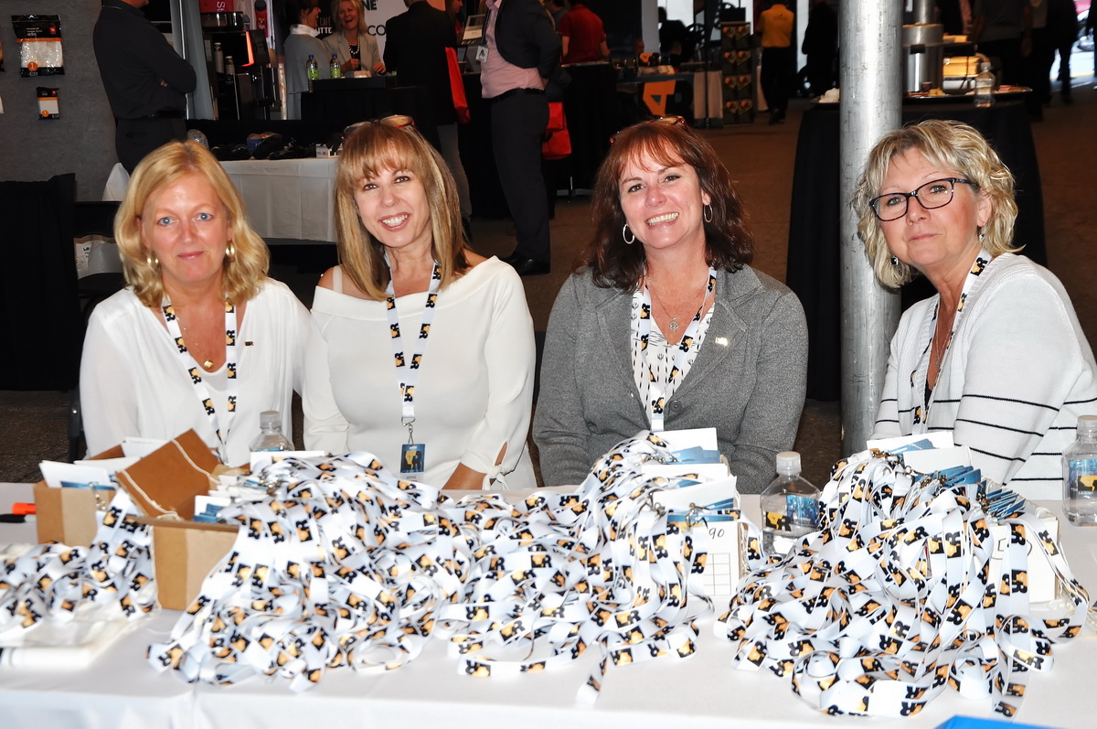 Premier Salon des fournisseurs chez LAR - AutoMédia