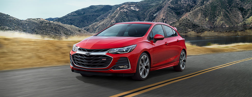 ca-2019-chevrolet-cruze-compact-car-rs-980x380-01 - AutoMedia